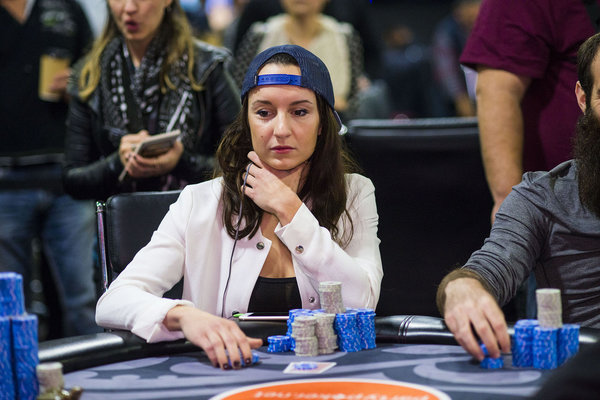 Πόκερ: Ema Zajmovic, η γυναίκα που κατακτά WPT Open Event